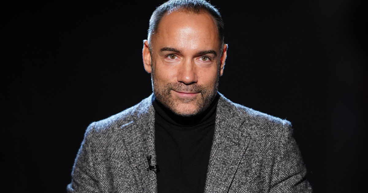 Srđan Timarov o predstavi "Kerovi": Kada bi psi progovorili šta bi ...